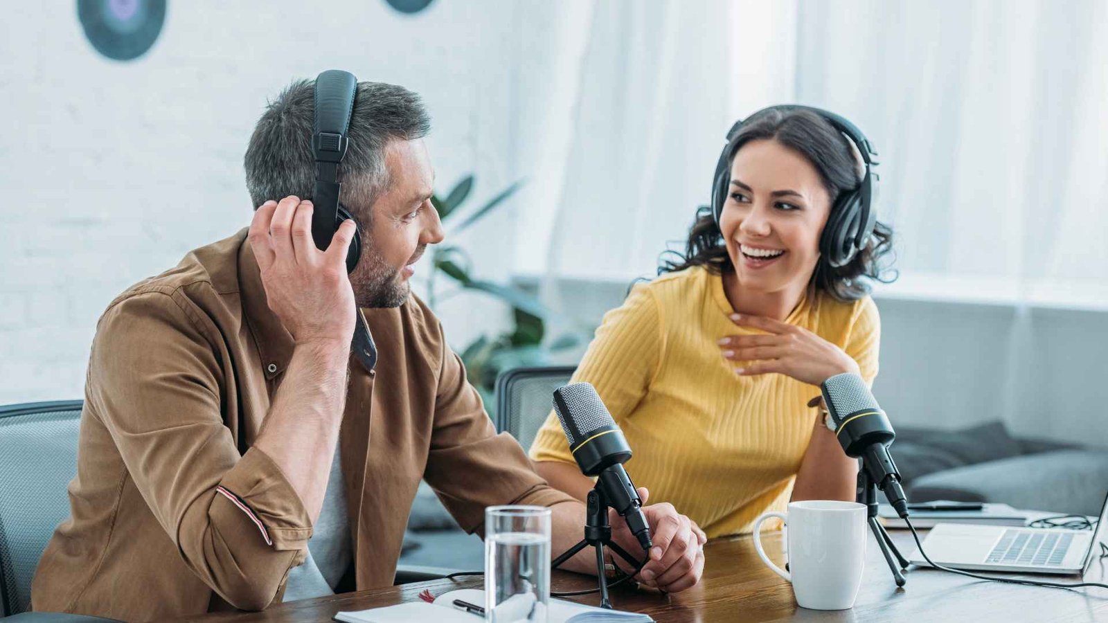 1000+ Best Podcast Name Ideas: Funny, Unique, Cool & Catchy for Girls ...